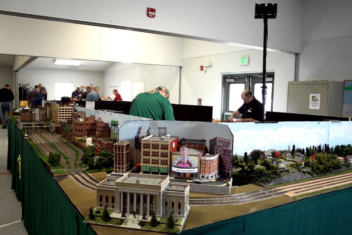 Chesapeake-Potomac Minicon 2010 – The Chesapeake Division